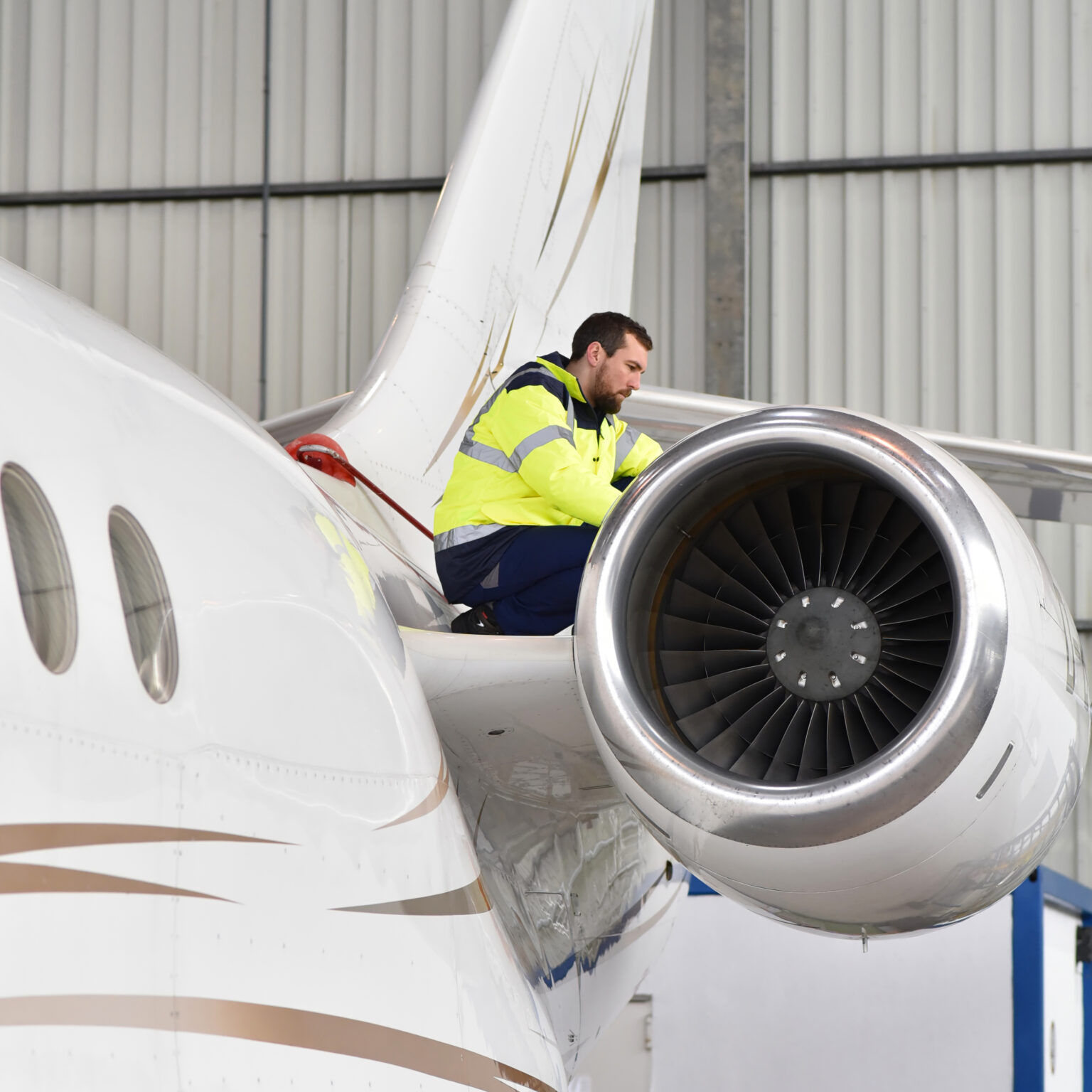 Aerospace Inspection | Ultrasonic NDT equipment for Aviation